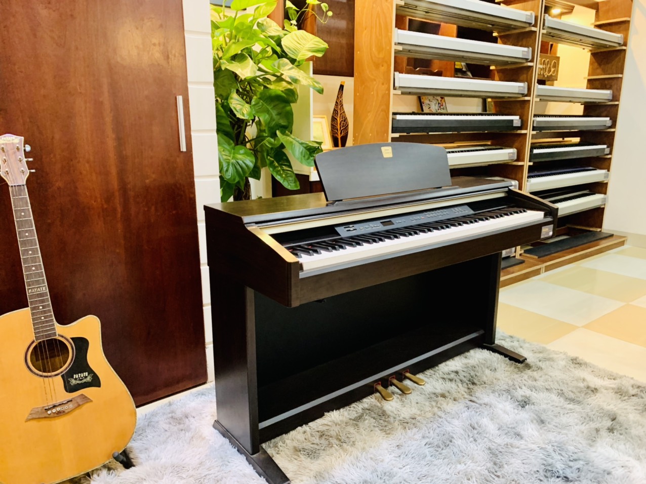 YAMAHA CLP120R – Dương PIANO